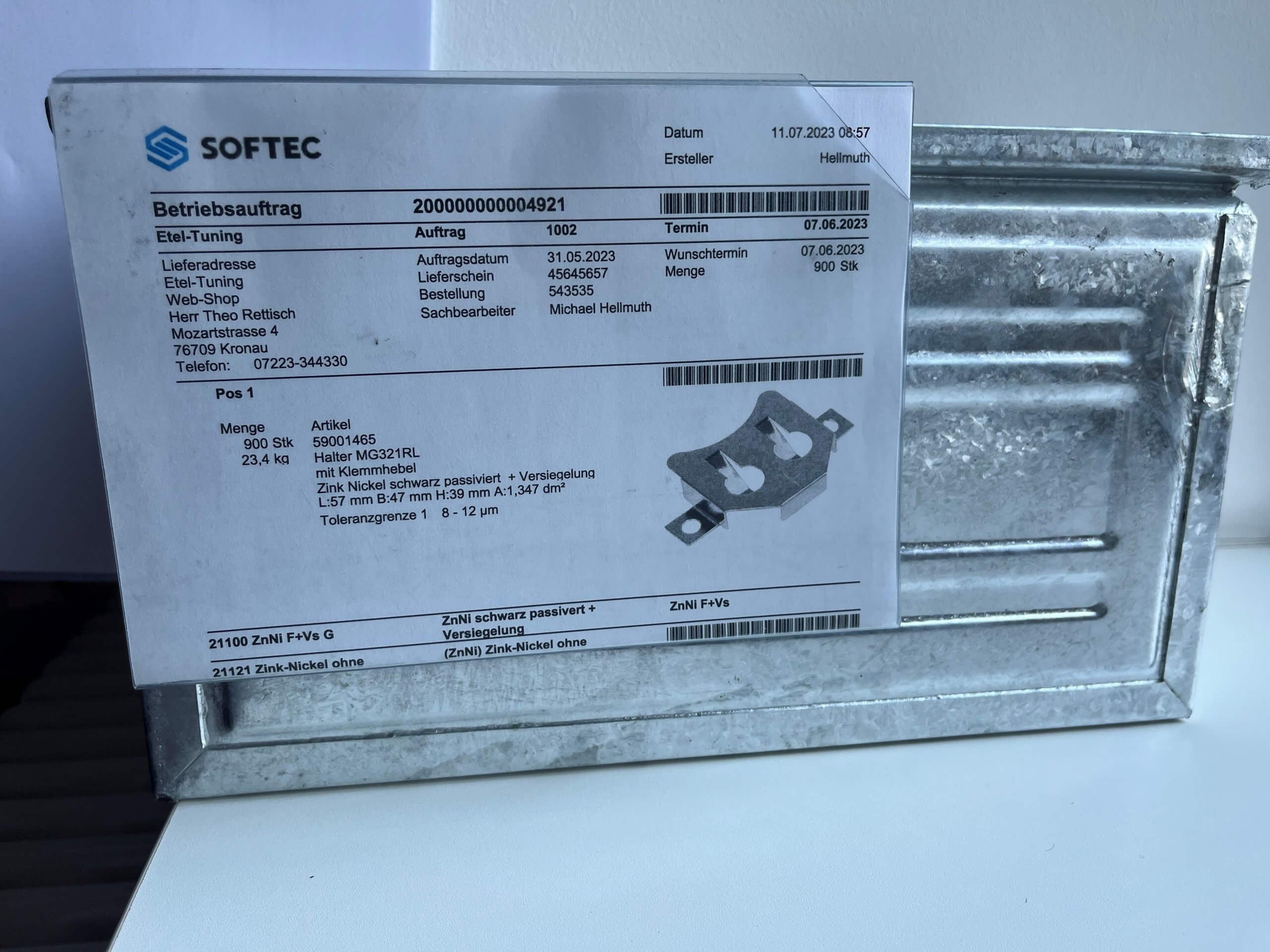 Mit RFID Waren verfolgen und Kunden schneller informieren – Softec GmbH